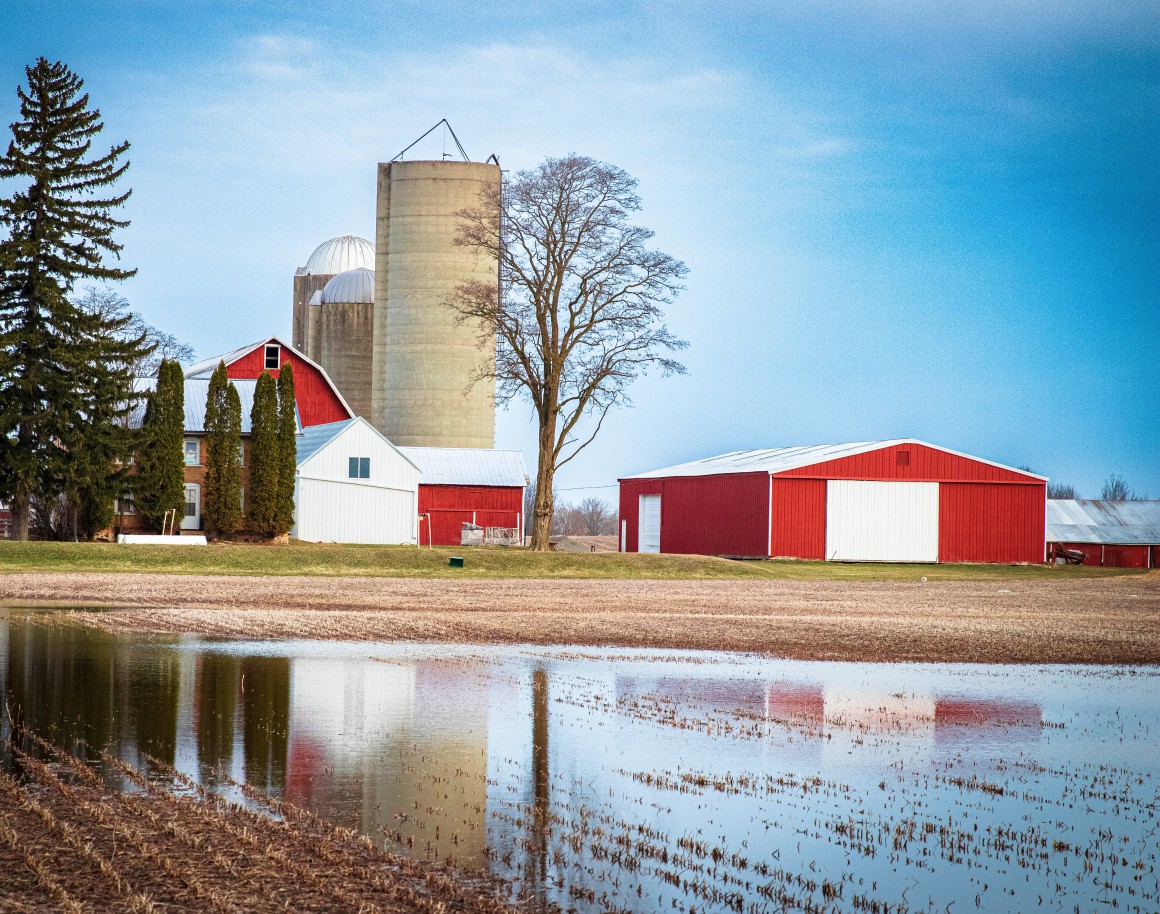 Premier Community Bank