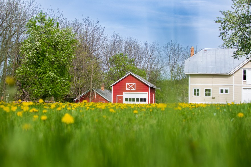 Premier Community Bank